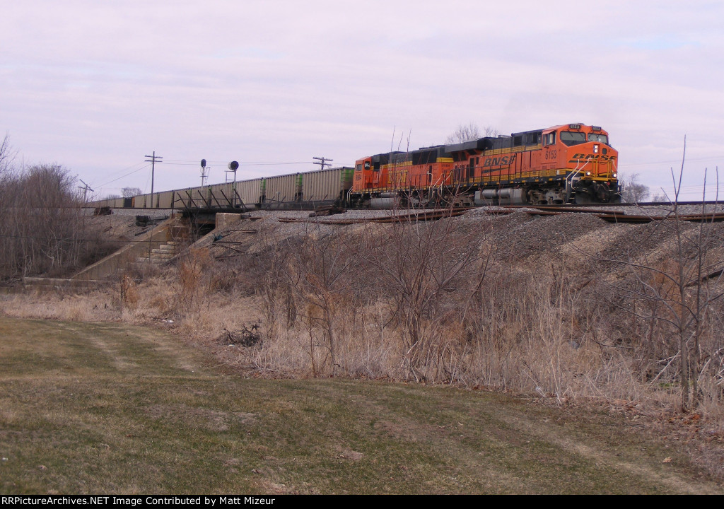BNSF 6153